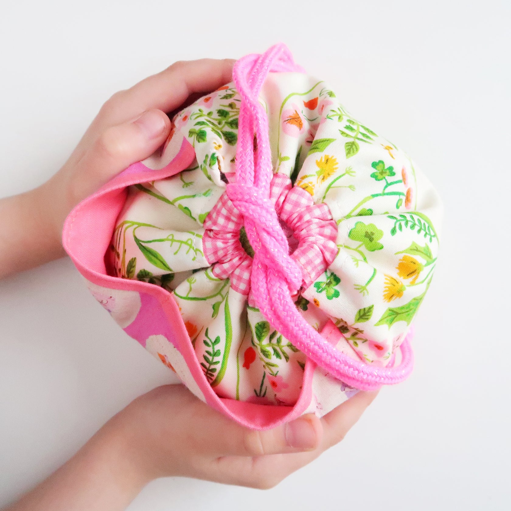 Wee Braw Bag - sewing pattern – sweetcinnamonroses